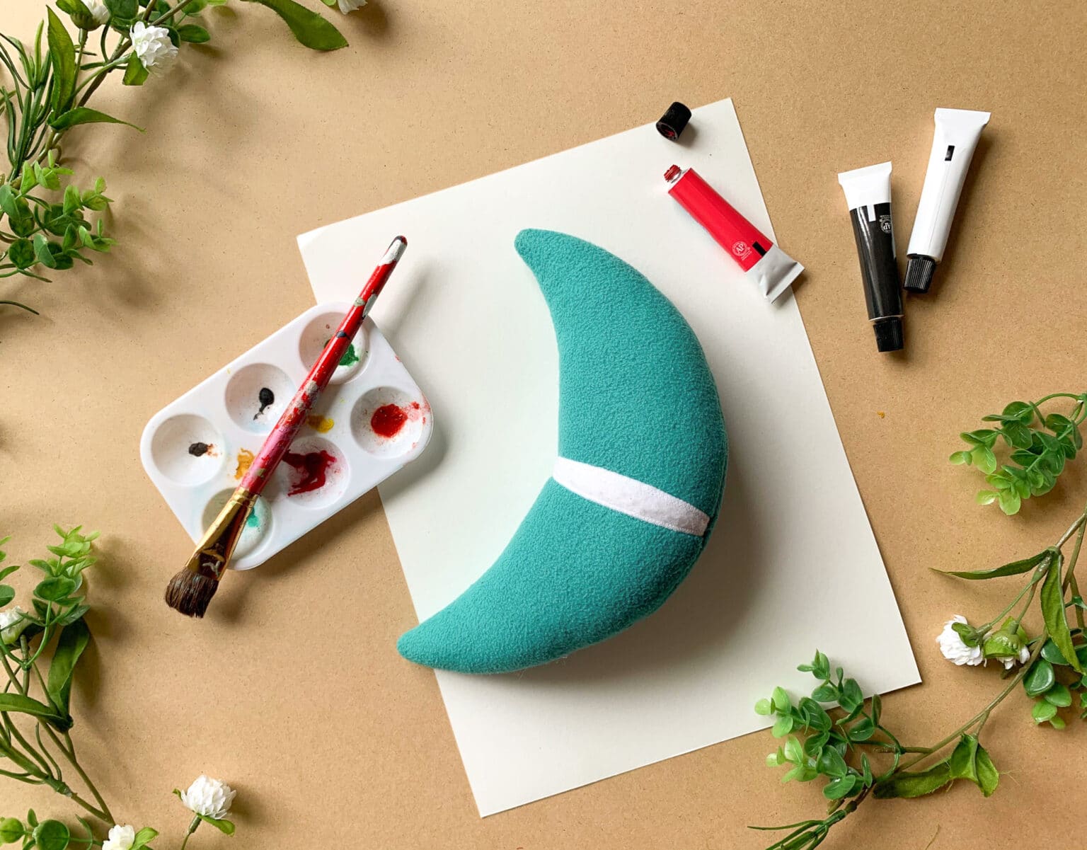 4 creative outlets to explore during stressful times - Moonsail North